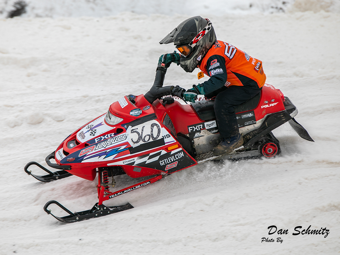 Midwest Snocross Series Dominates Regional Racing - Hartford, WI