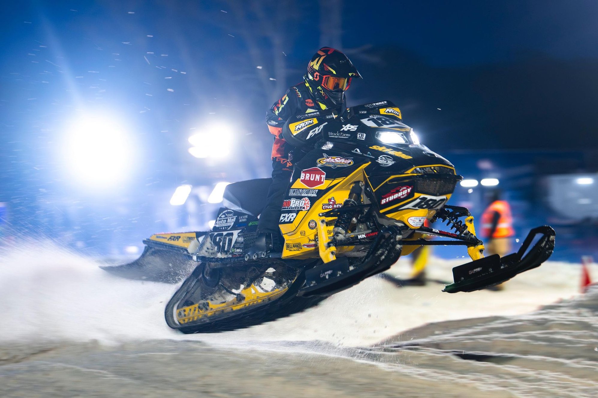 Hot Temperatures Do Not Stop Heated Racing in Hartford, WI - Midwest ...